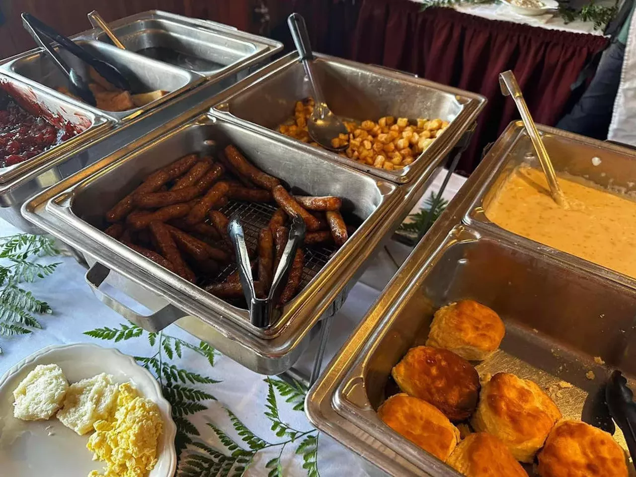 9 Greater Cincinnati Restaurants With Breakfast and Brunch Buffets