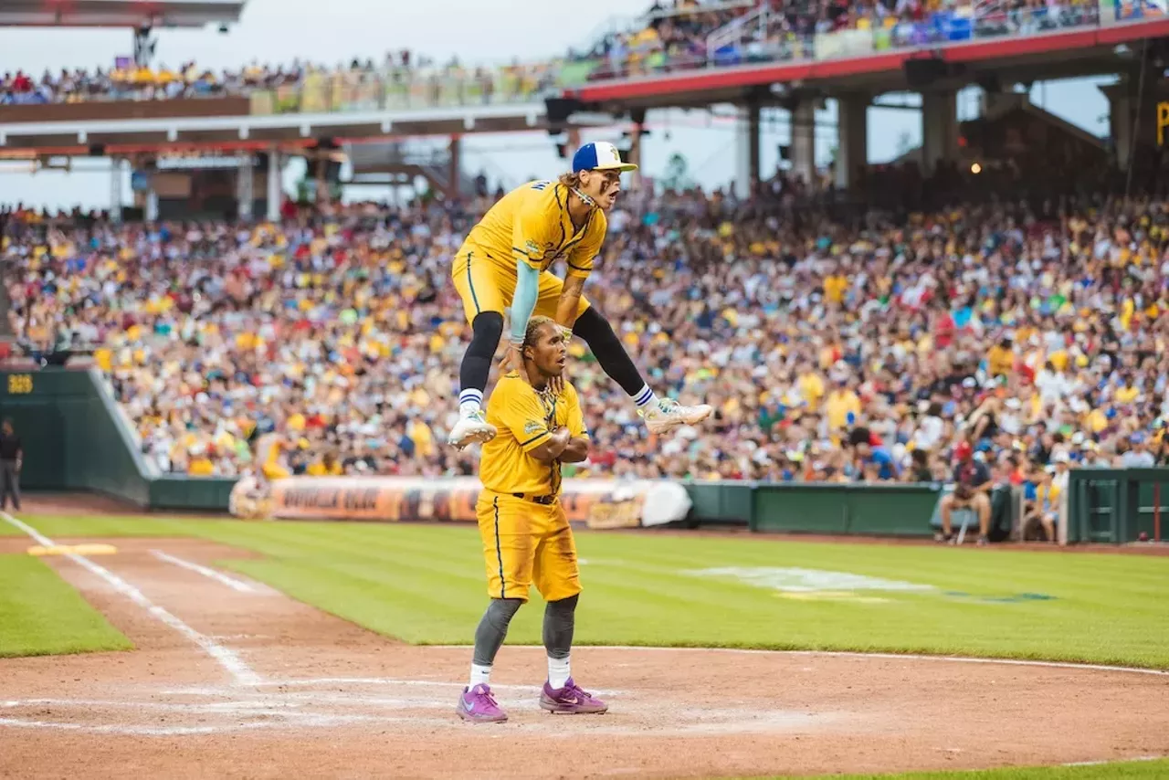 [PHOTOS] Inside the Savannah Bananas' Sold-out Shenanigans on Day One ...