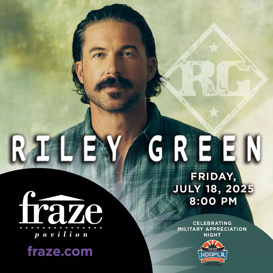 Riley Green in concert